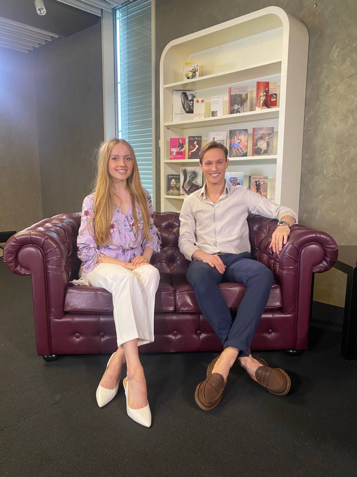 Vabljeni na ogled Parade plesa. V gosteh baletni par Mina Radaković in ...