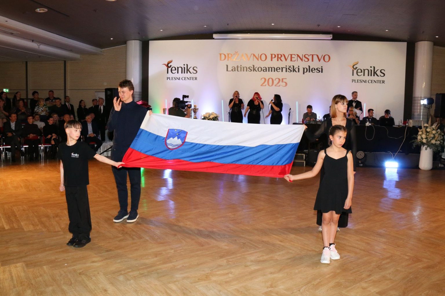 Poletna Parada plesa. Ekskluzivna reportaža z državnega prvenstva v ...