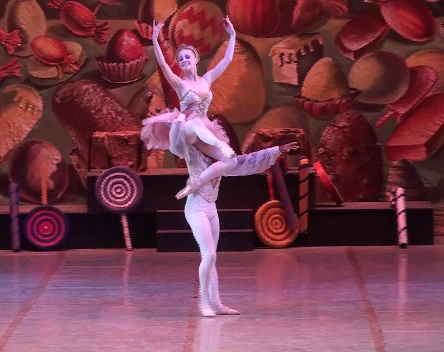 Ana Maria Radanovič ne bo članica baleta SNG Maribor, ampak se vrača na ...